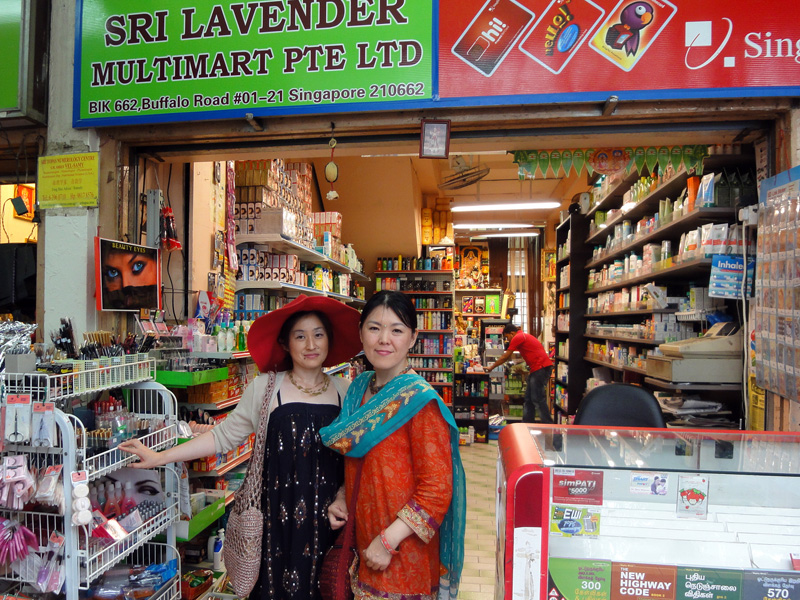 SRI LAVENDER MULTIMART: バングラクイーン